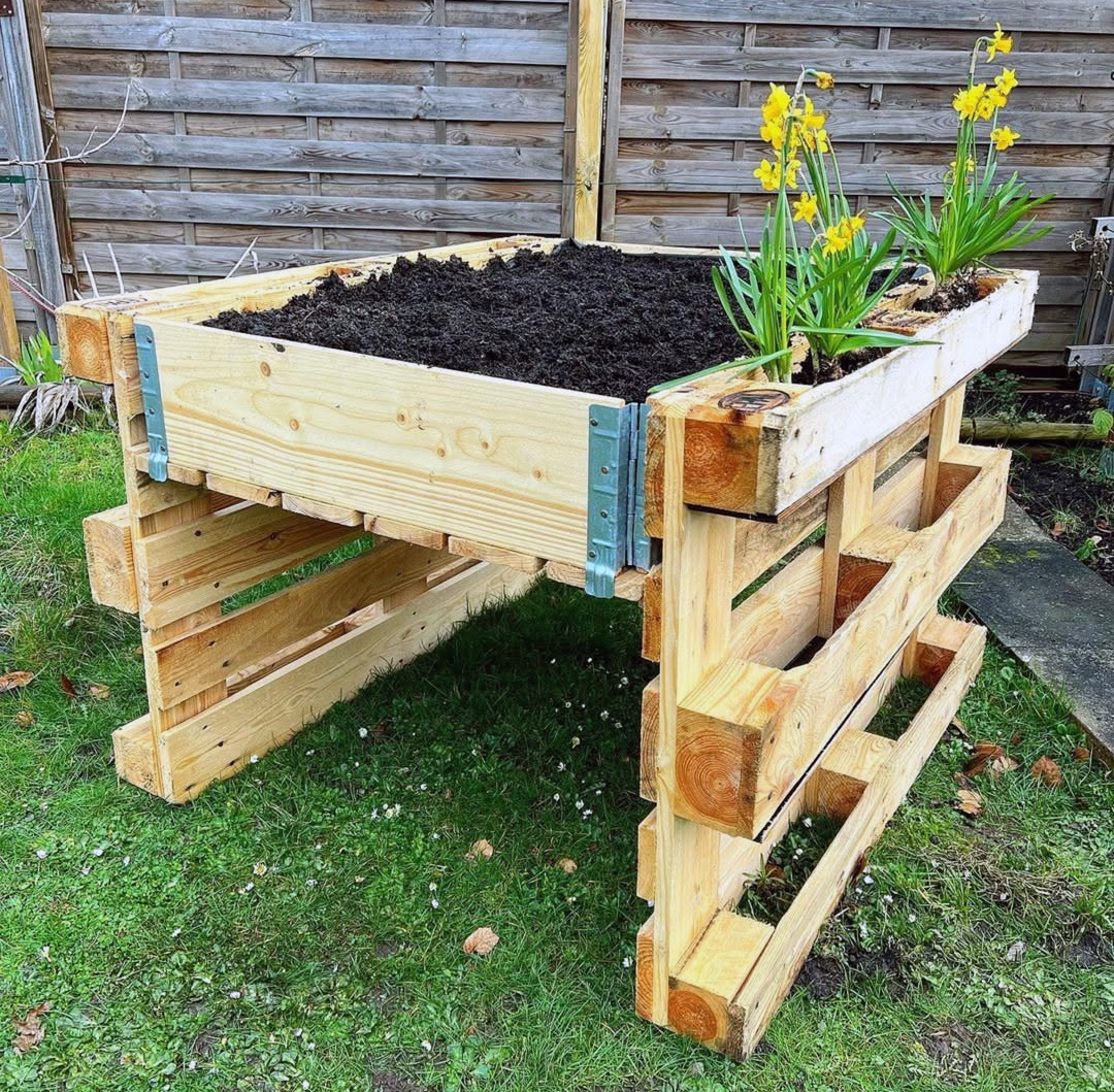 Get Inspired by These Creative Pallet Garden Ideas - Home Gardening Online